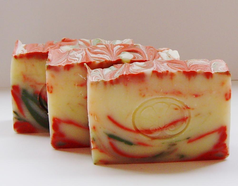 Elegant Apple Coldprocessed Aloe And Shea Handmade Soap On Luulla
